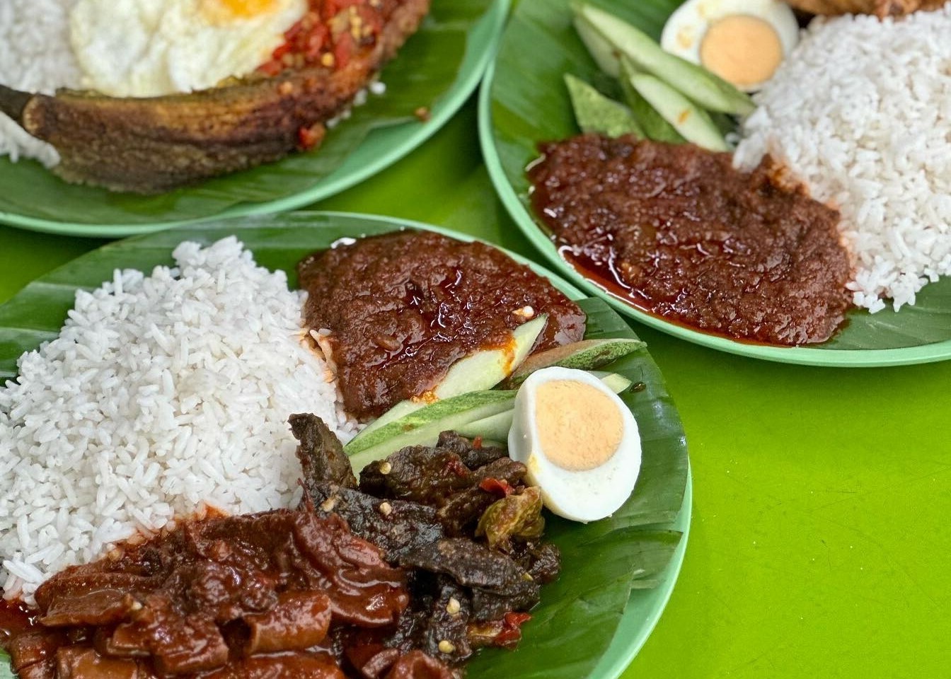 Top 5 Nasi Lemak In Kuala Lumpur - SG My First Transportation